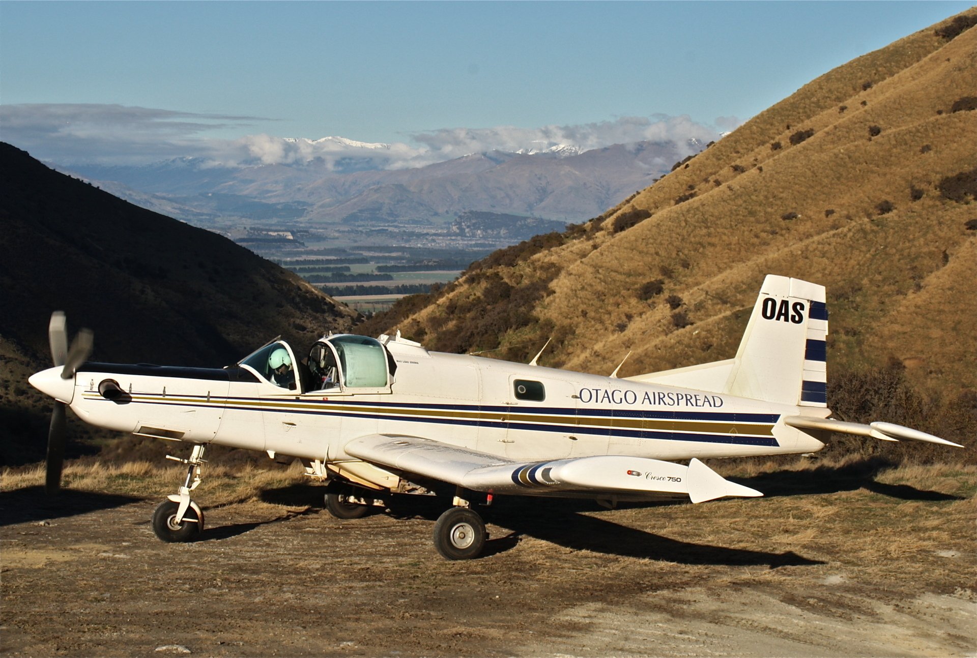 Gallery | Otago Airspread | Our Range of Planes, Telehandlers and More!