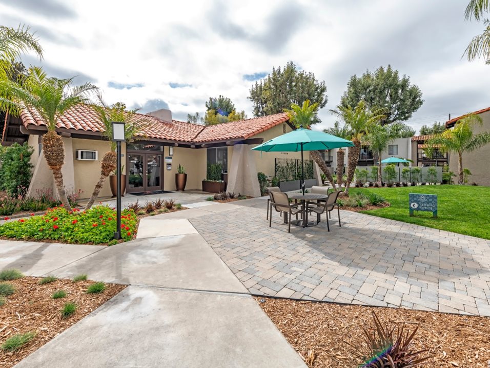 View Interior and Exterior Images of our Tustin, CA Apartments