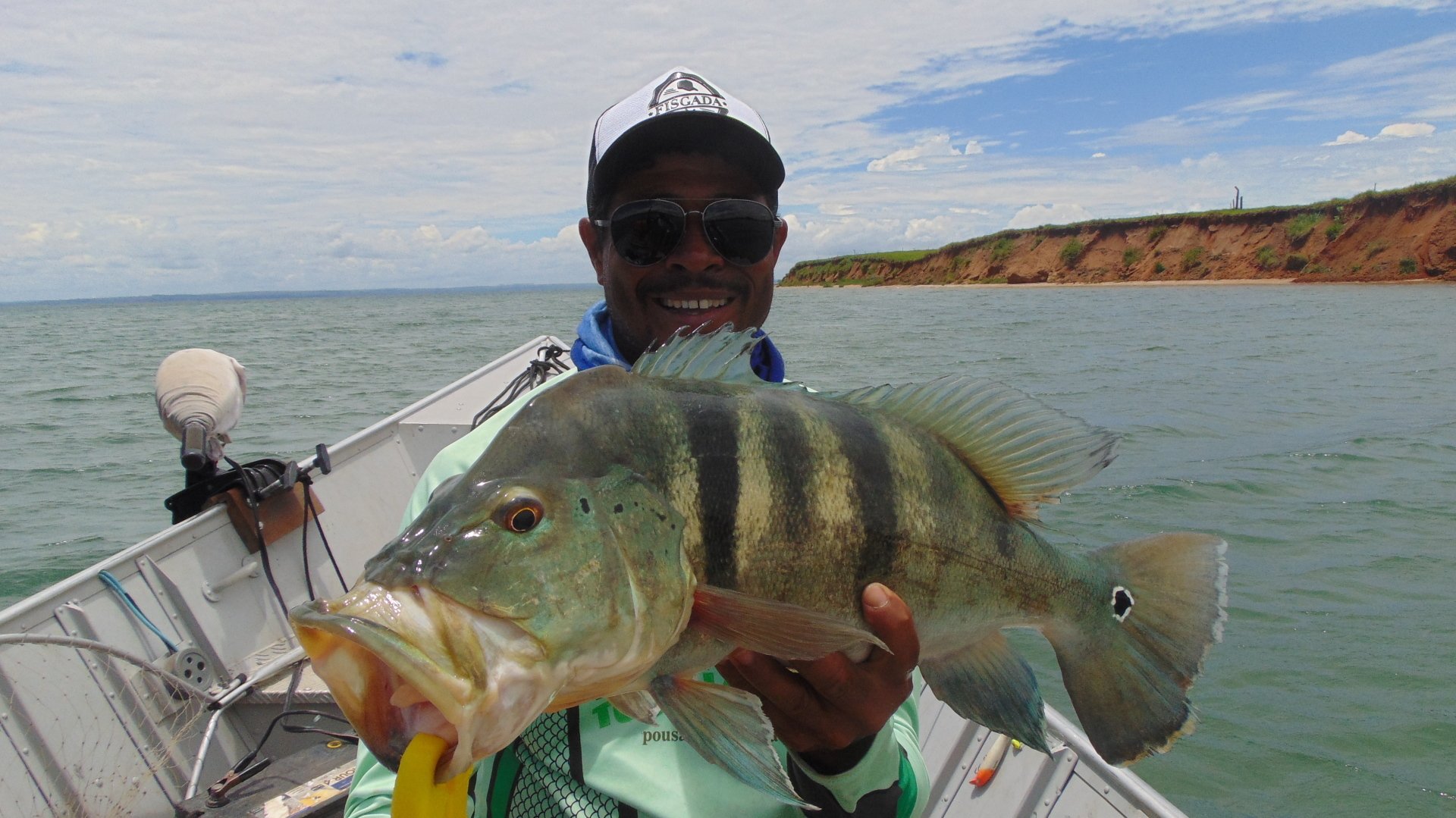 ROTA DOS TUCUNARÉS AZUIS ( PACOTES DE PESCA )