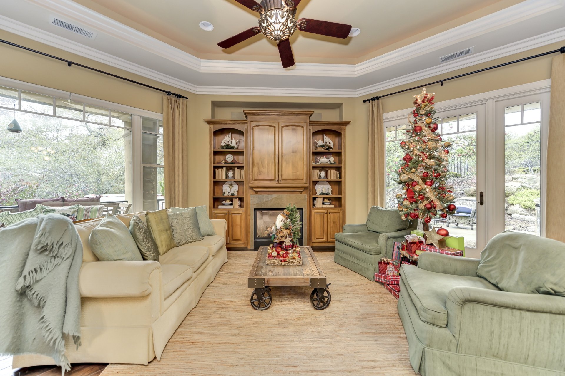 Creates personalized rooms