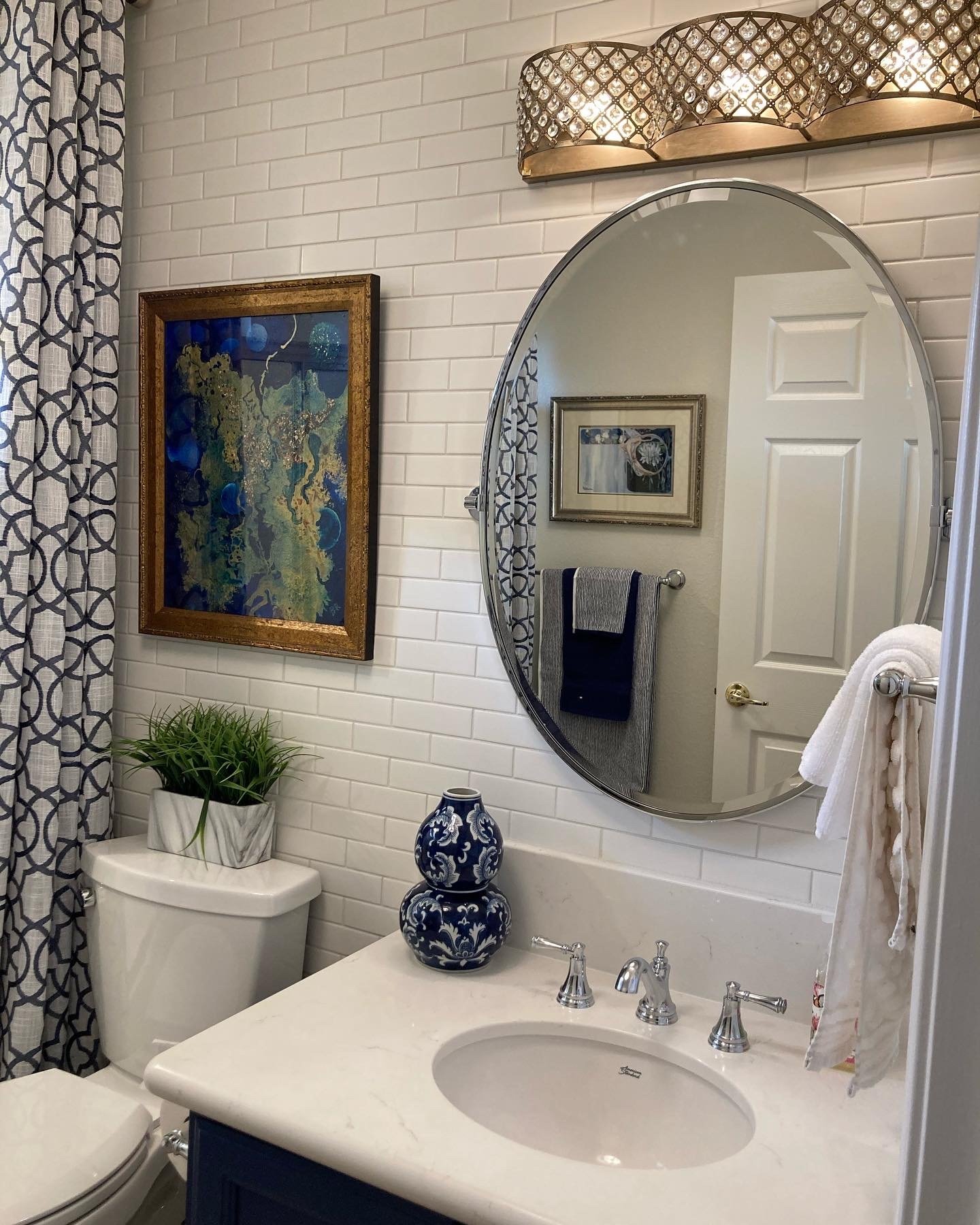 Creates personalized rooms