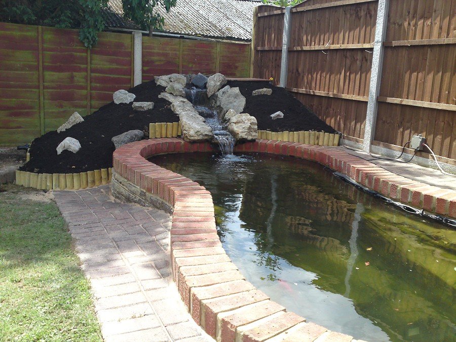 Pond building | PerrysPonds.com