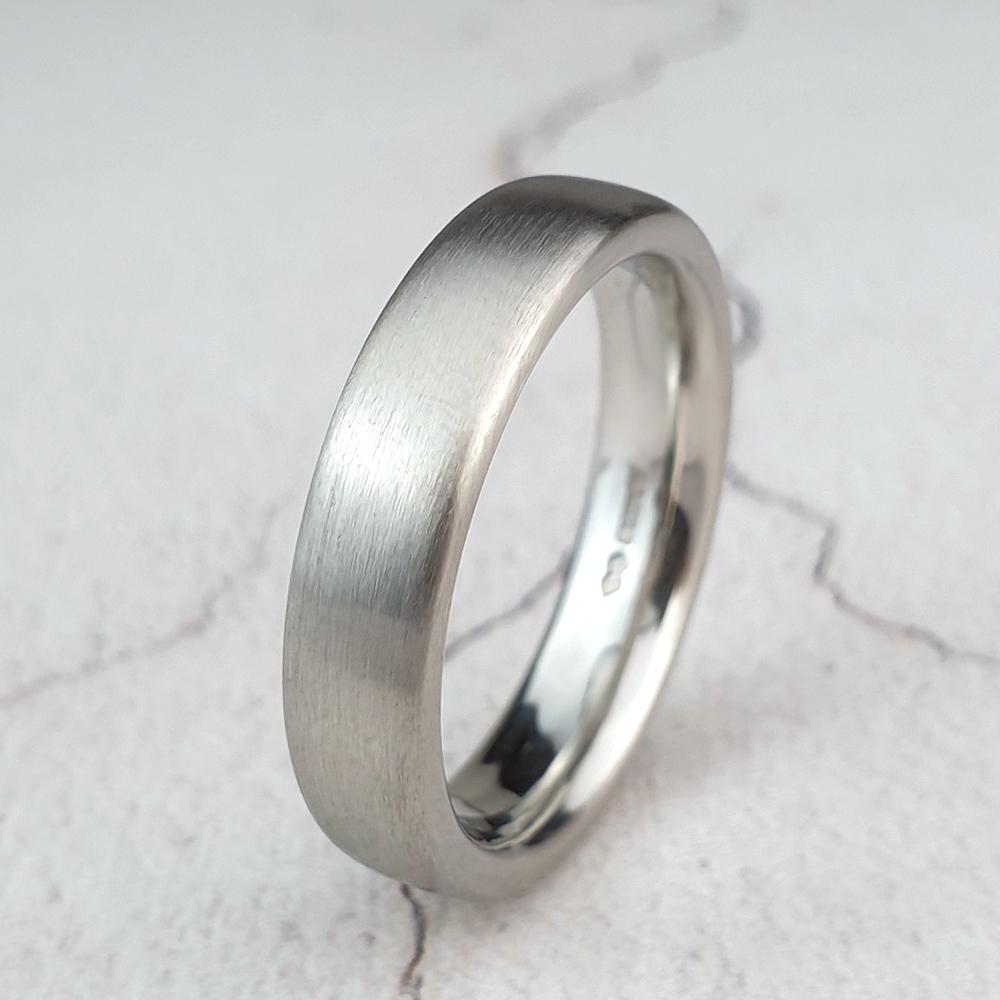 Plain Wedding Rings Sussex | Plain Wedding Bands Worthing