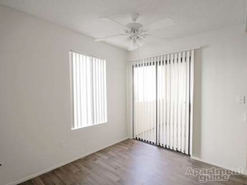 Fallbrook Hills Apartments