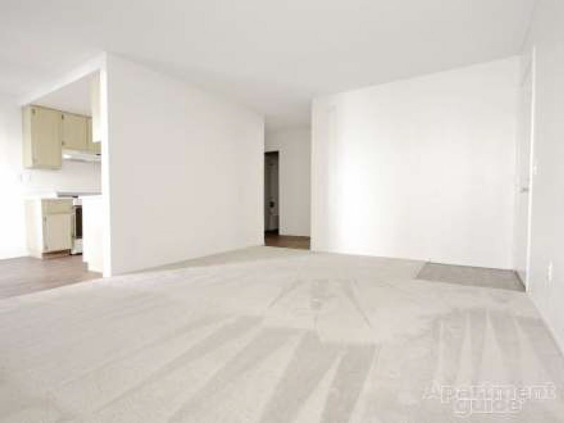 Fallbrook Hills Apartments