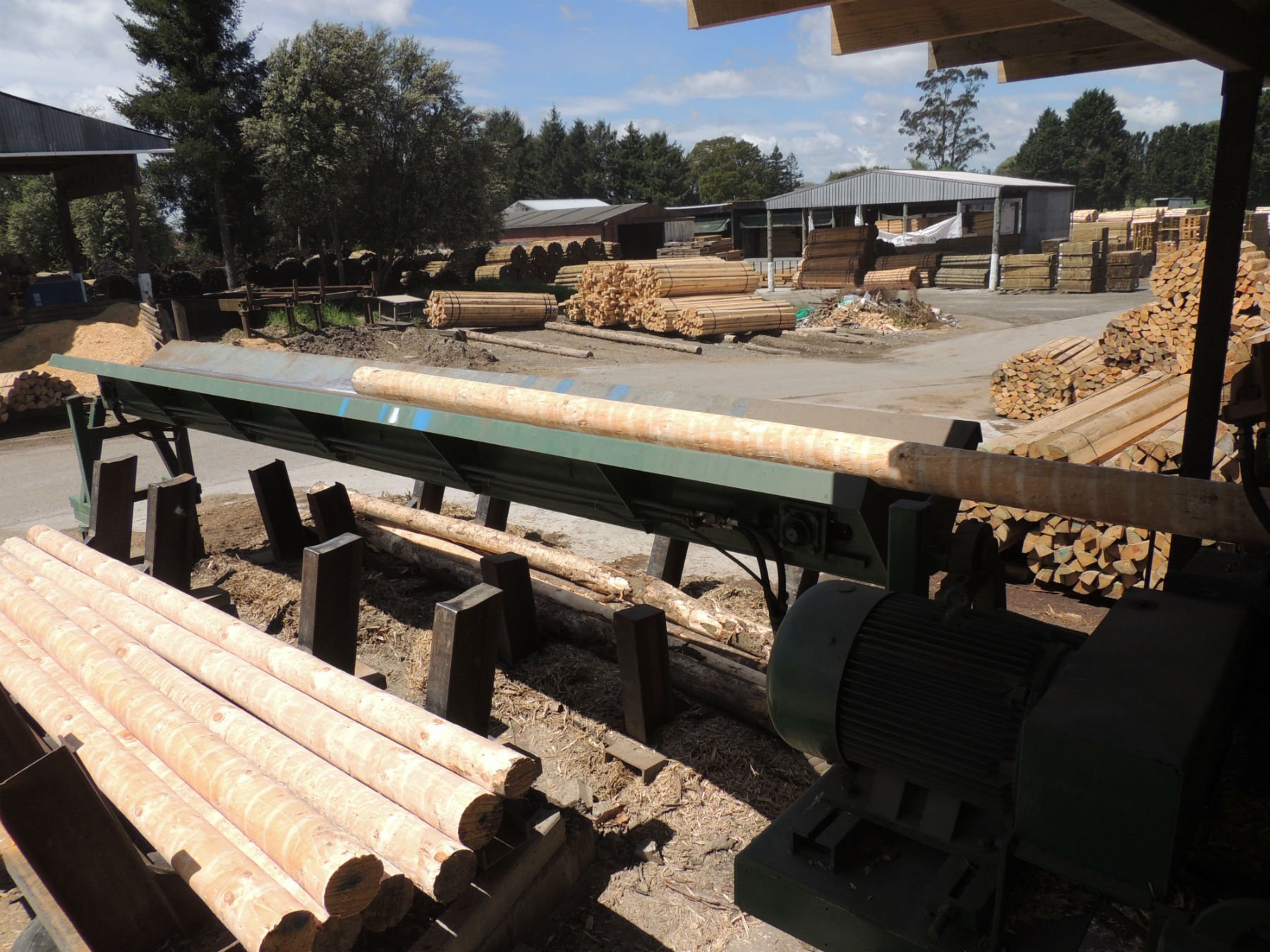 Roundwood poles and products | North Island | Roundwood New Zealand