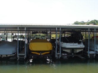 Boat Slips | Lake Austin Marina