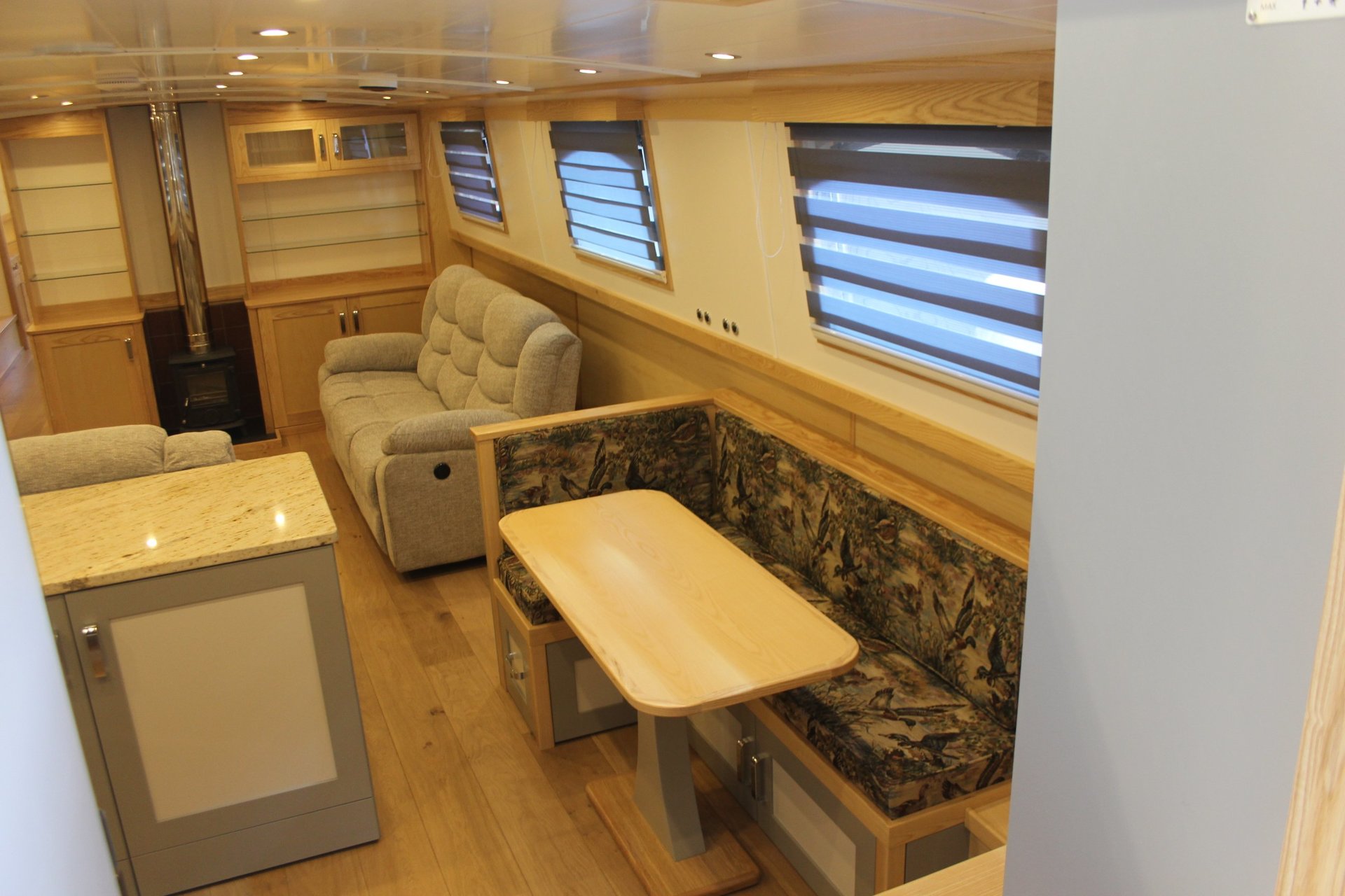 Wide beam boat building in Warwickshire