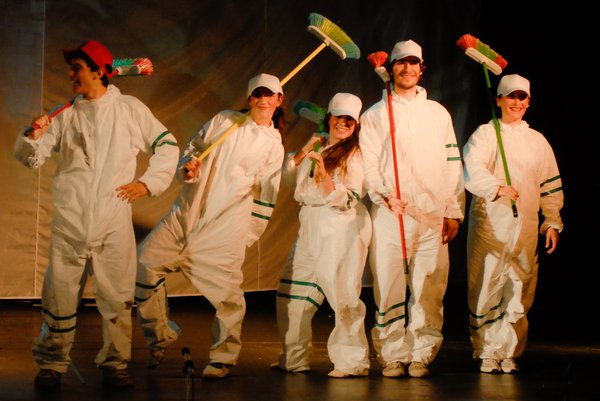 Comedia musical en San Isidro