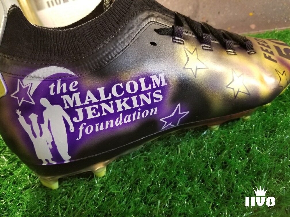 iLLustrative Cre8ions | Cleat Designer | Shoe Customization