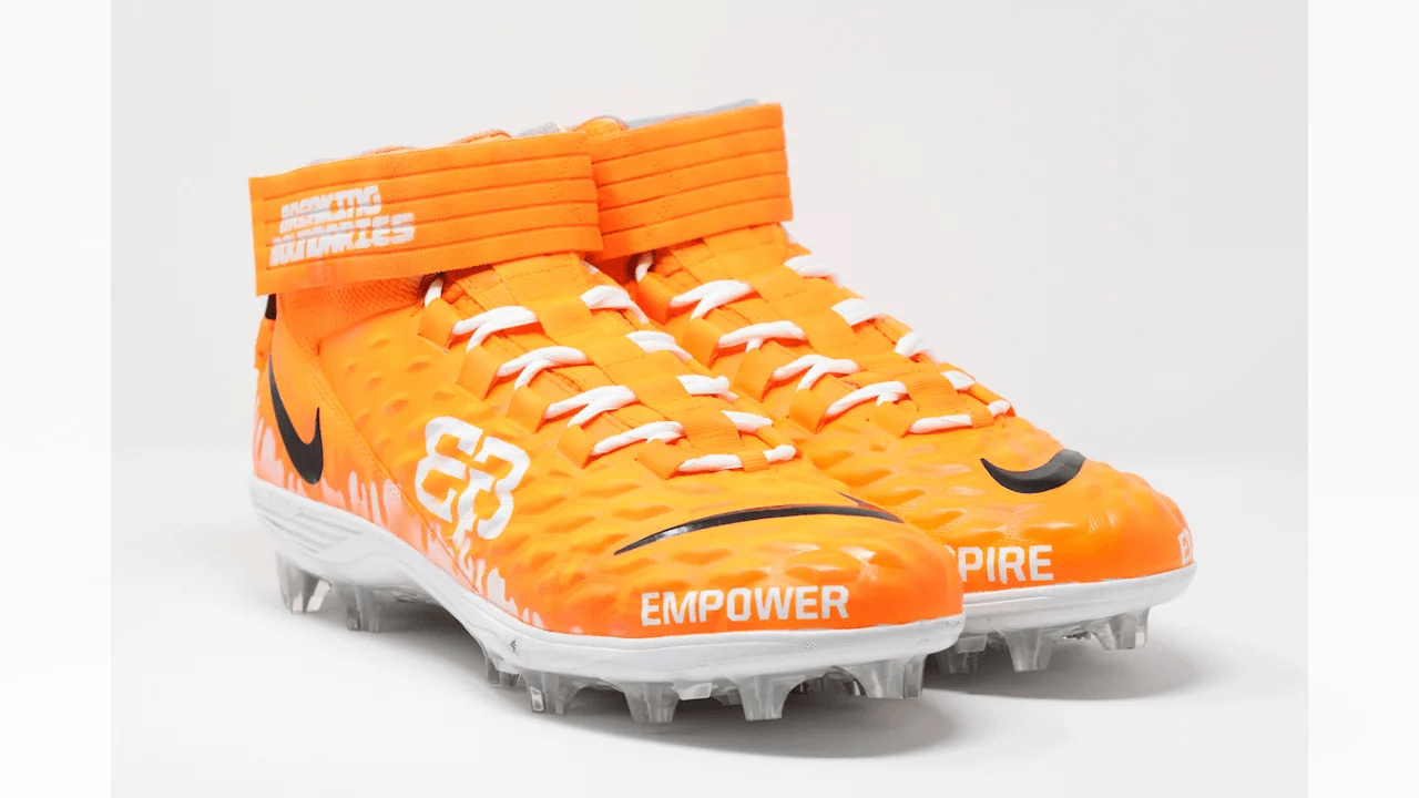 iLLustrative Cre8ions | Cleat Designer | Shoe Customization