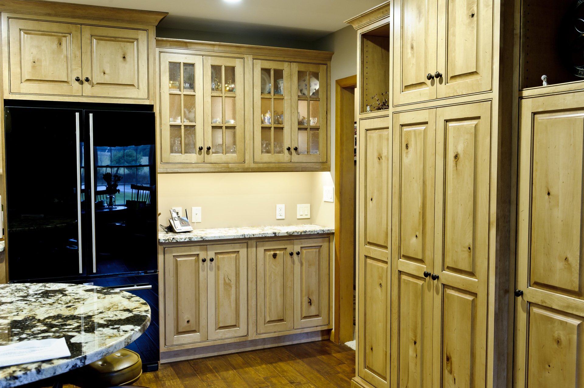 RICHMOND KITCHEN GALLERY - 01
