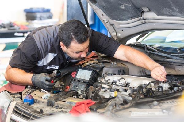 Total True Automotive | Oil Change Services for Cars and Trucks