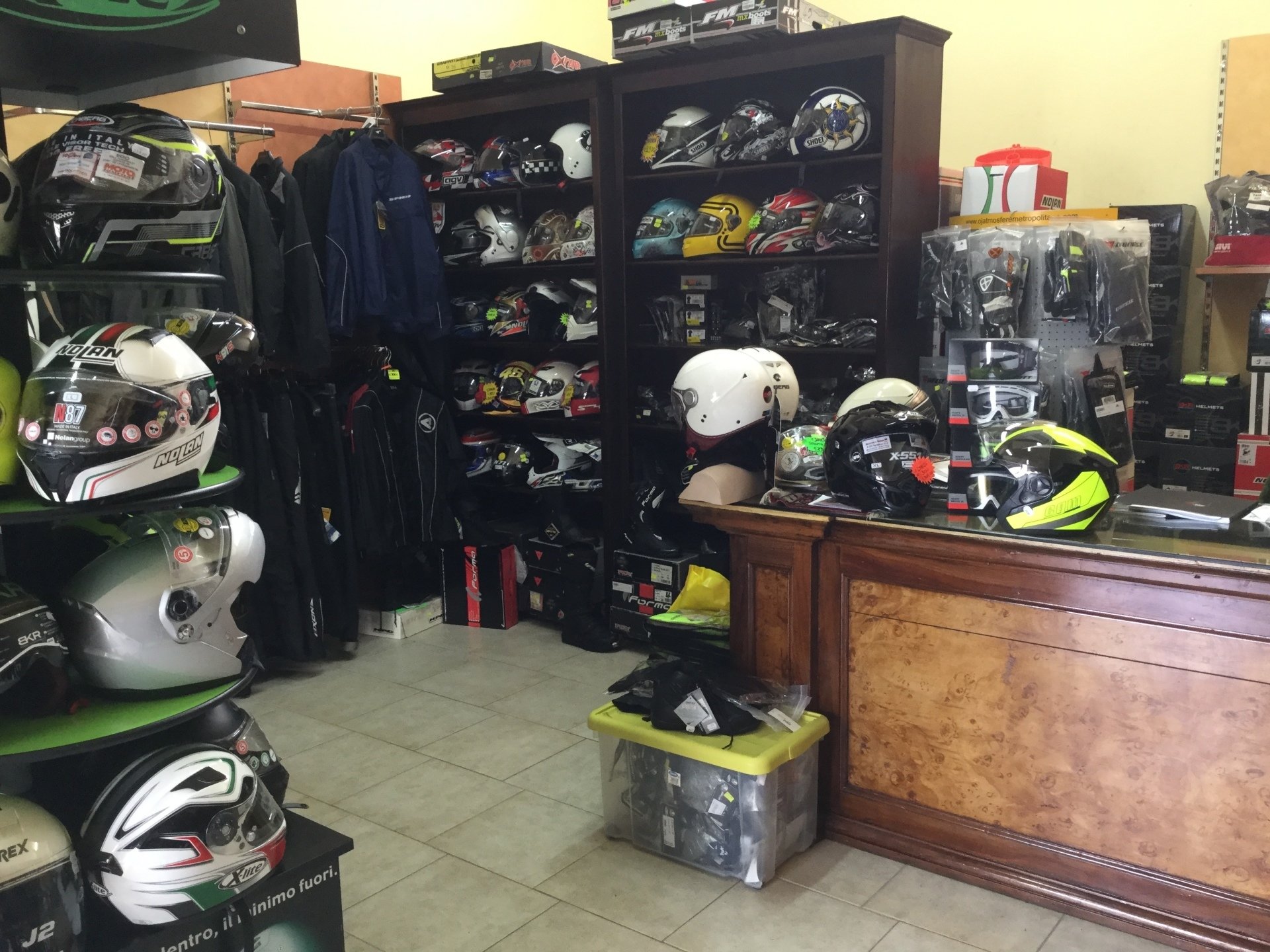 Abbigliamento e accessori per moto | Fermo, FM | Dieffe Motor