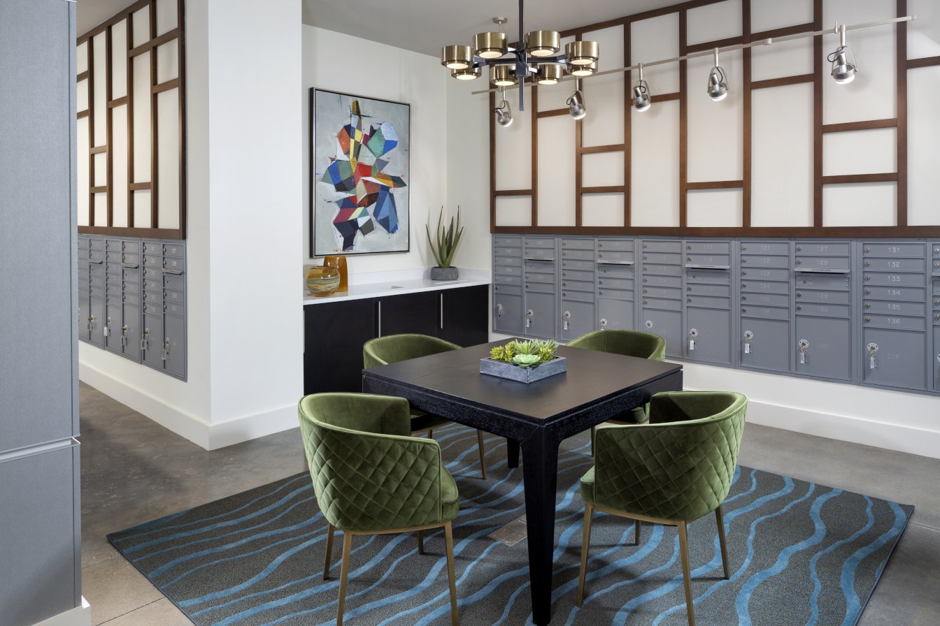 Gallery | Vantage Loft Apartment Homes | St. Petersburg, FL