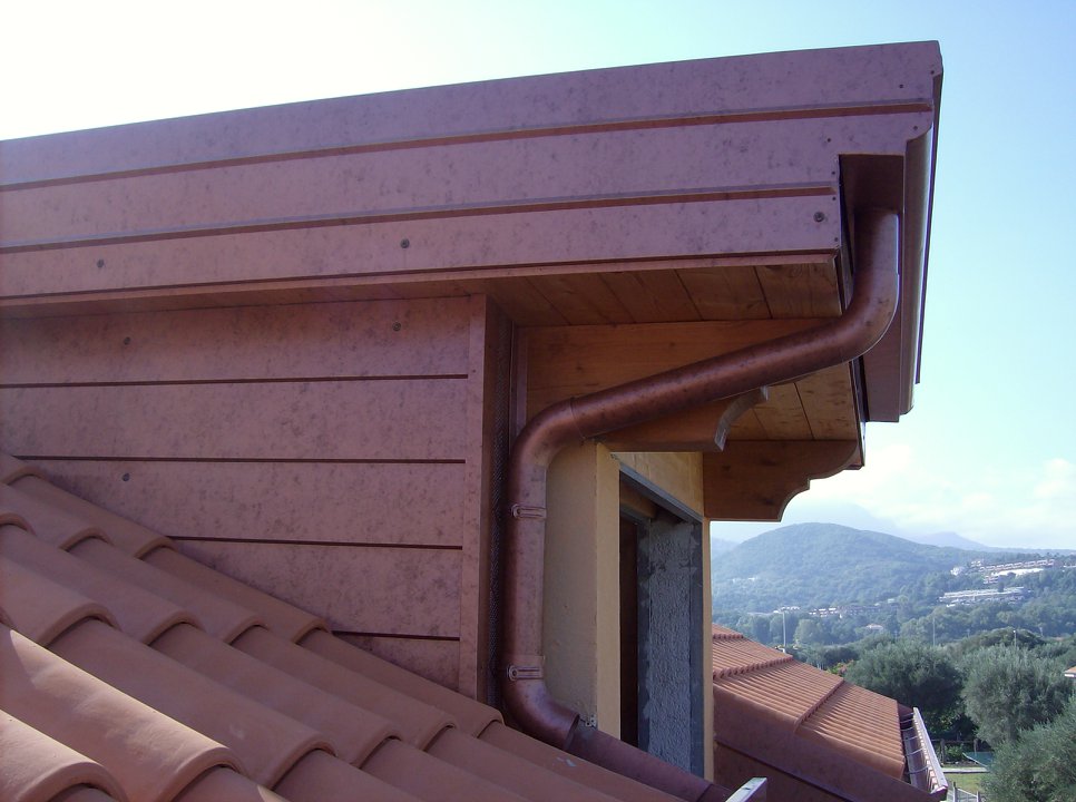 Realizzazione e Montaggio Grondaie a Potenza | Rizzo