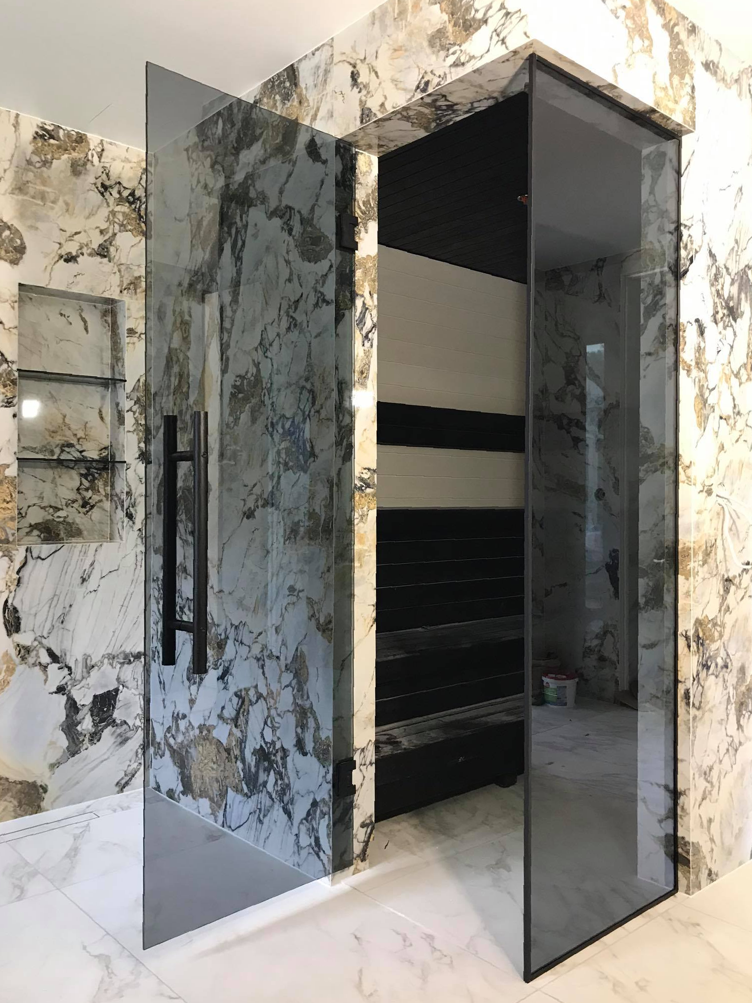 Saunaklaasid I klaasseinad ja uksed sauna | GLASSWORKS