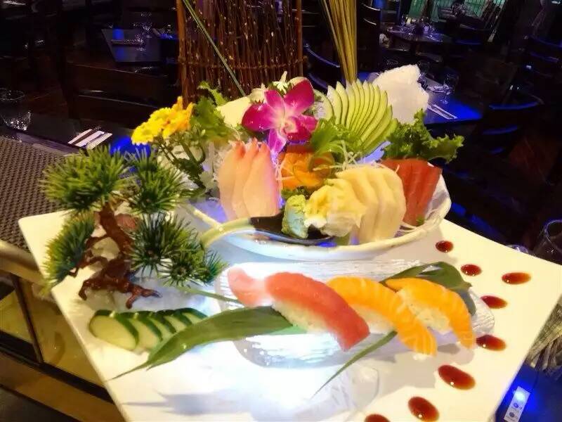 Akashi Asian Bistro & Sushi Bar - Houston, TX - About Us