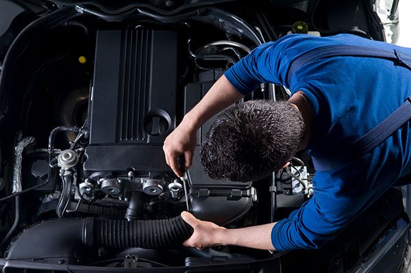 Alpha Collision: Auto Body Shop Repair in Garden City NY -Highly Rated