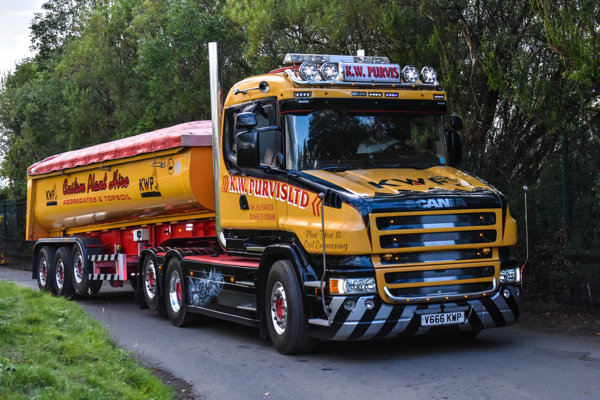 Tipper trailers | Wigan | Swan Commercials