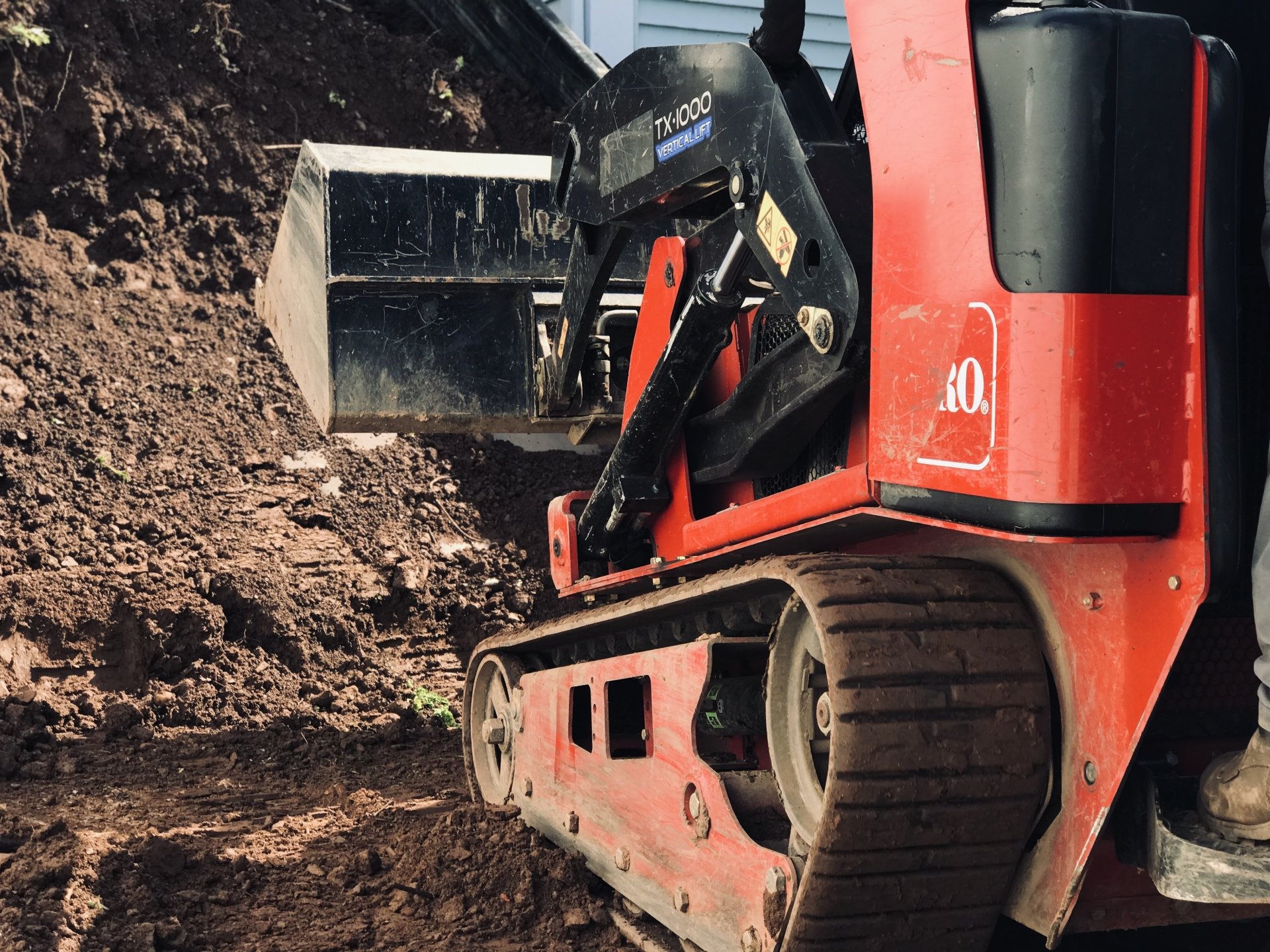 West Hartford Landscaping & Lawn Maintenance Services