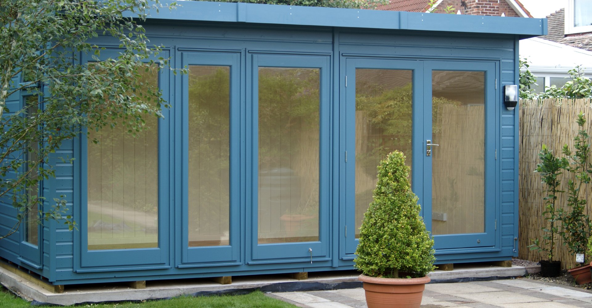 Bespoke garden buildings Brookside Garden Buildings
