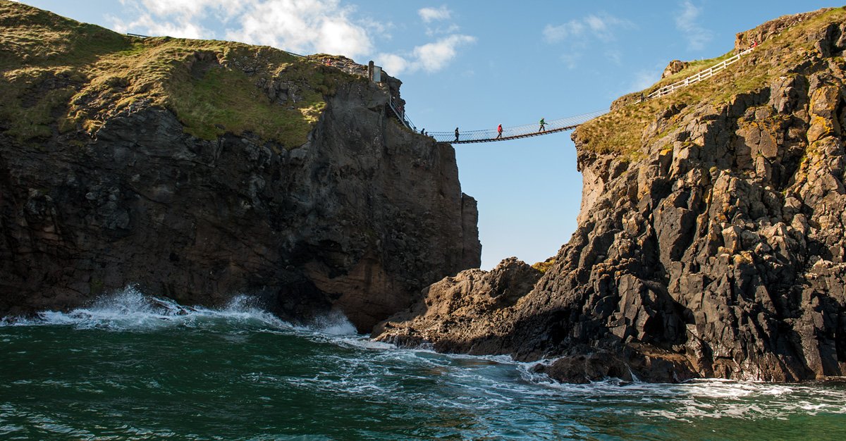 Carrick a Rede Rope Bridge