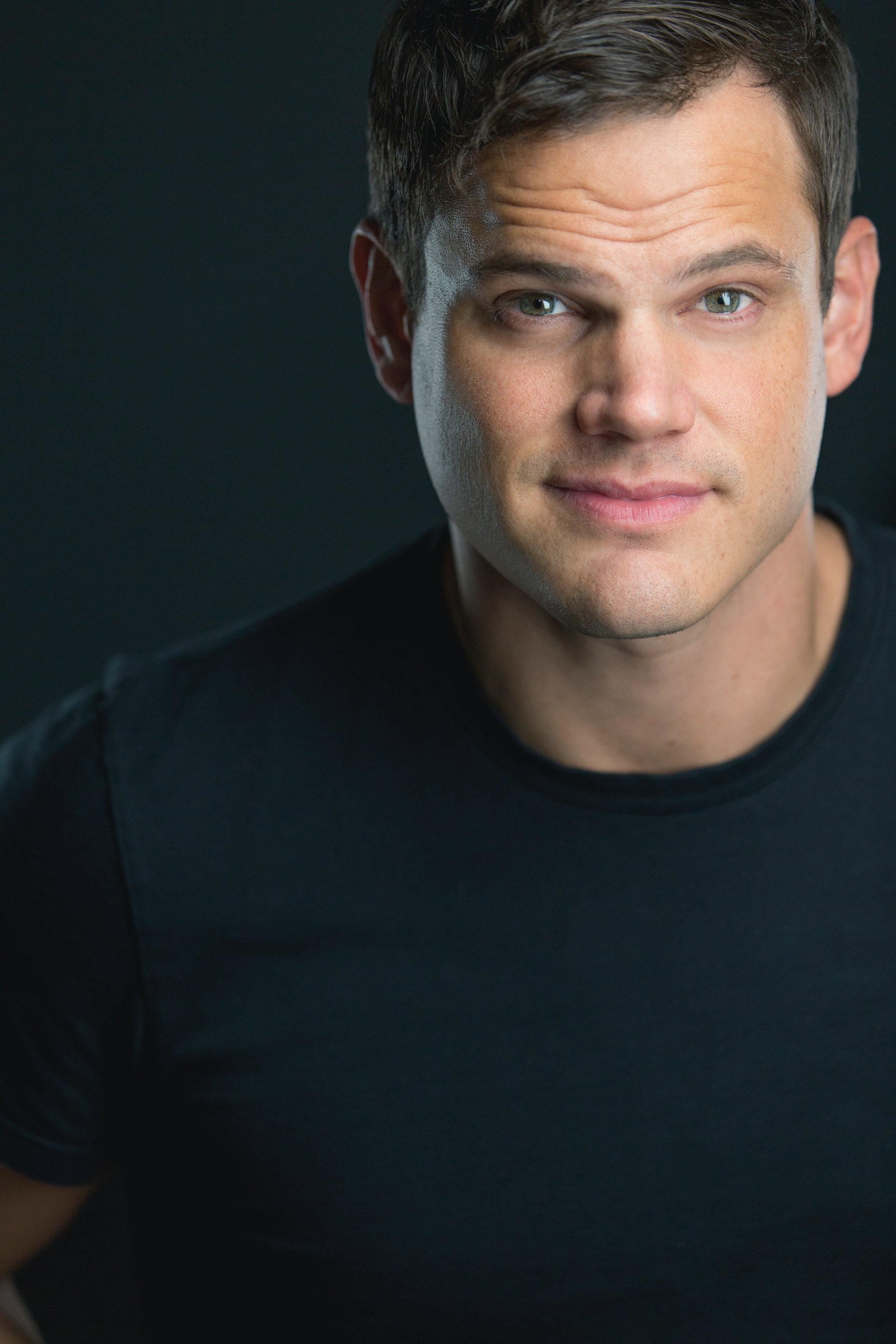 Headshots | Julian Gavilanes