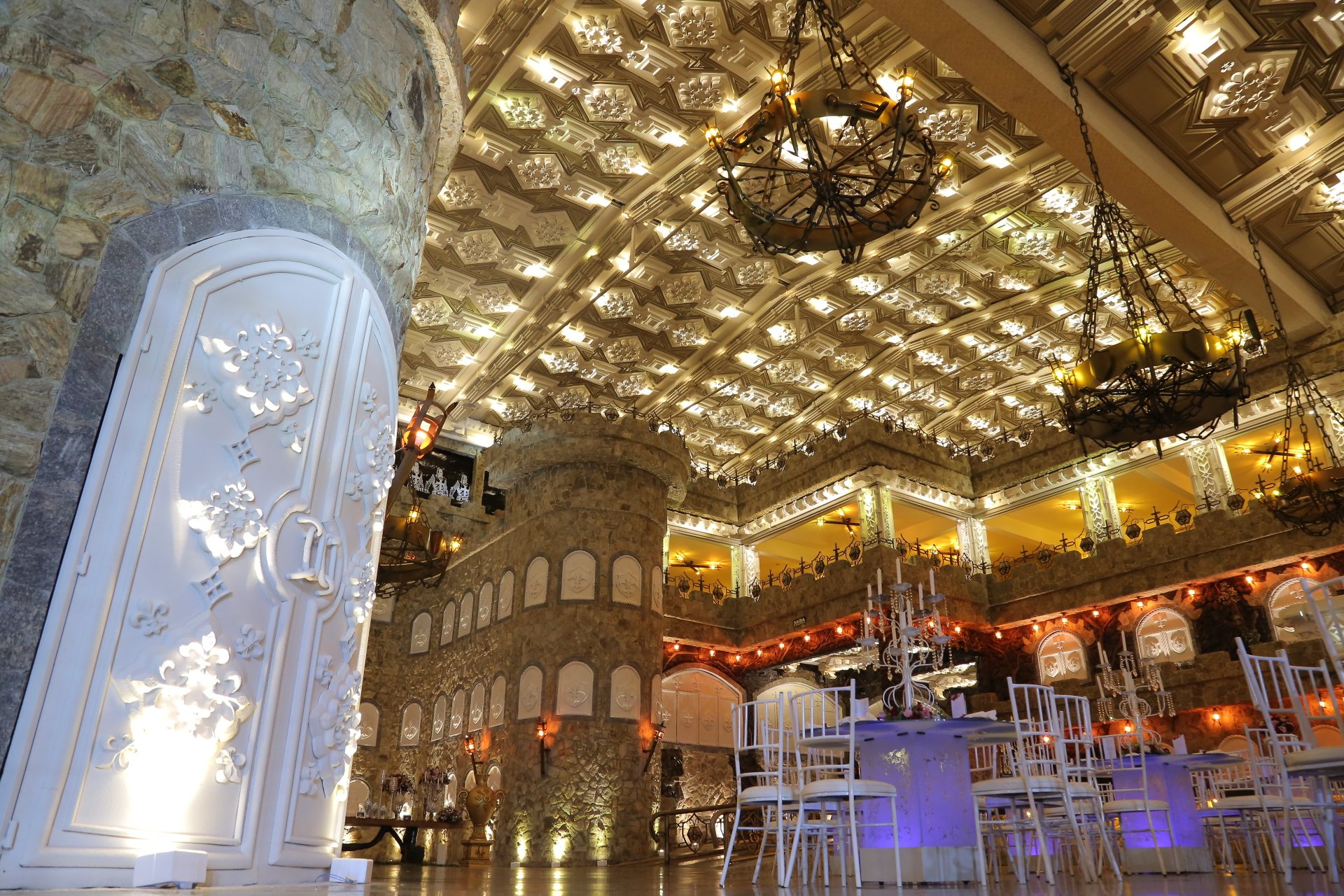 Monte Castelo Eventos - Castelo Avalon