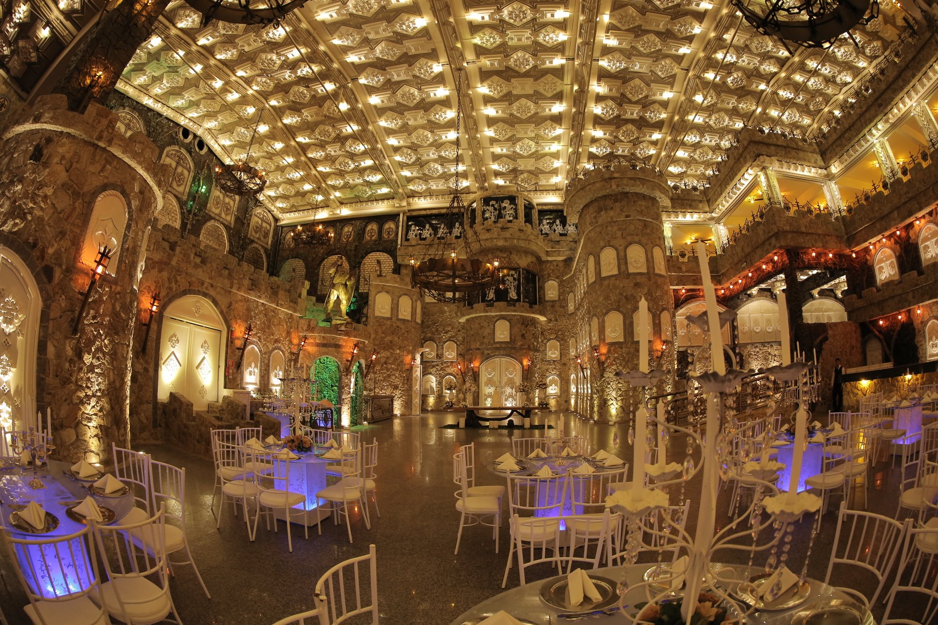 Monte Castelo Eventos - Castelo Avalon