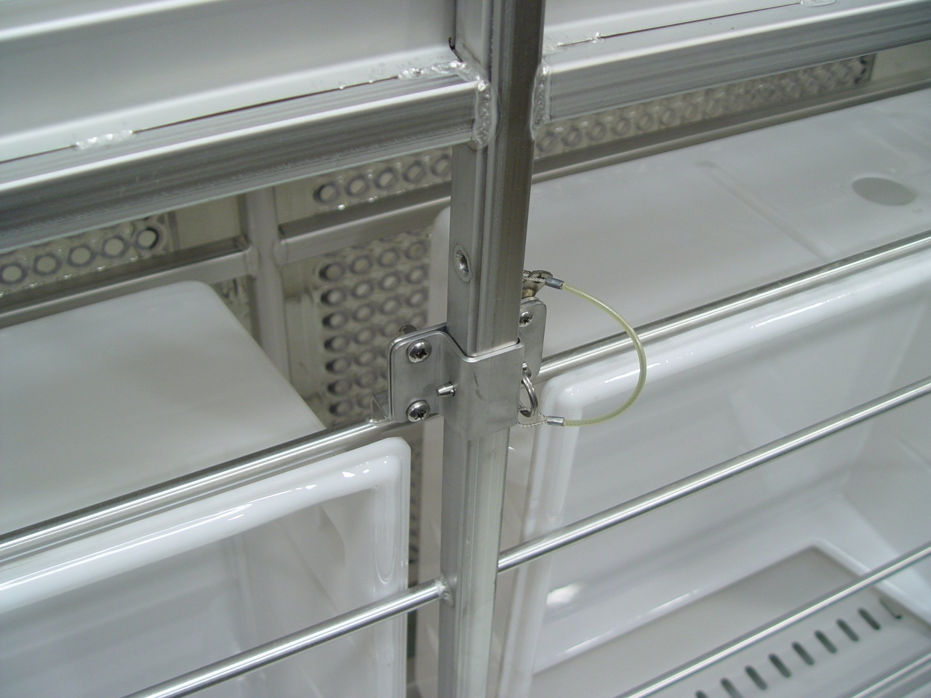 Lenderking Caging Products