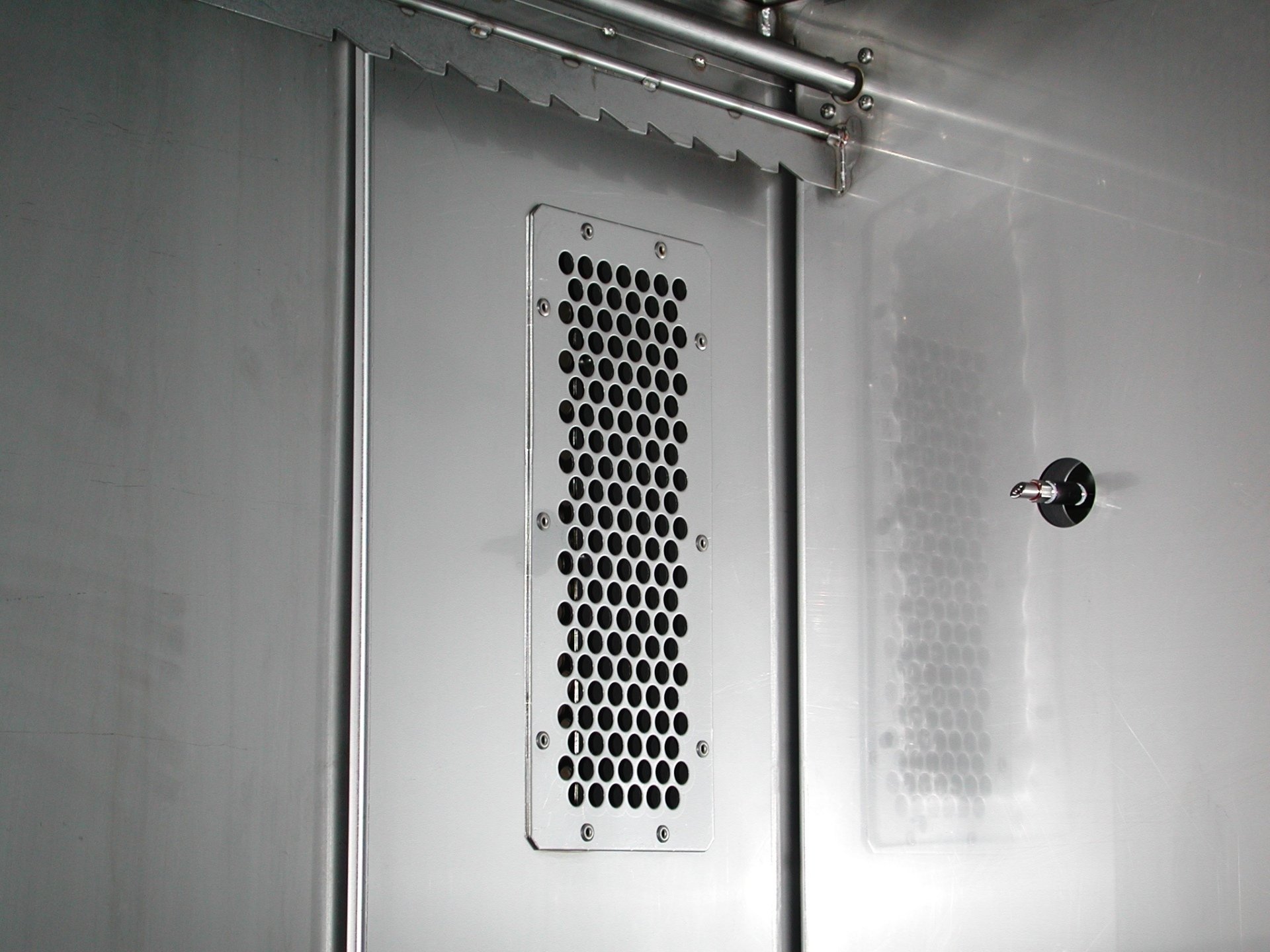 Lenderking Caging Products