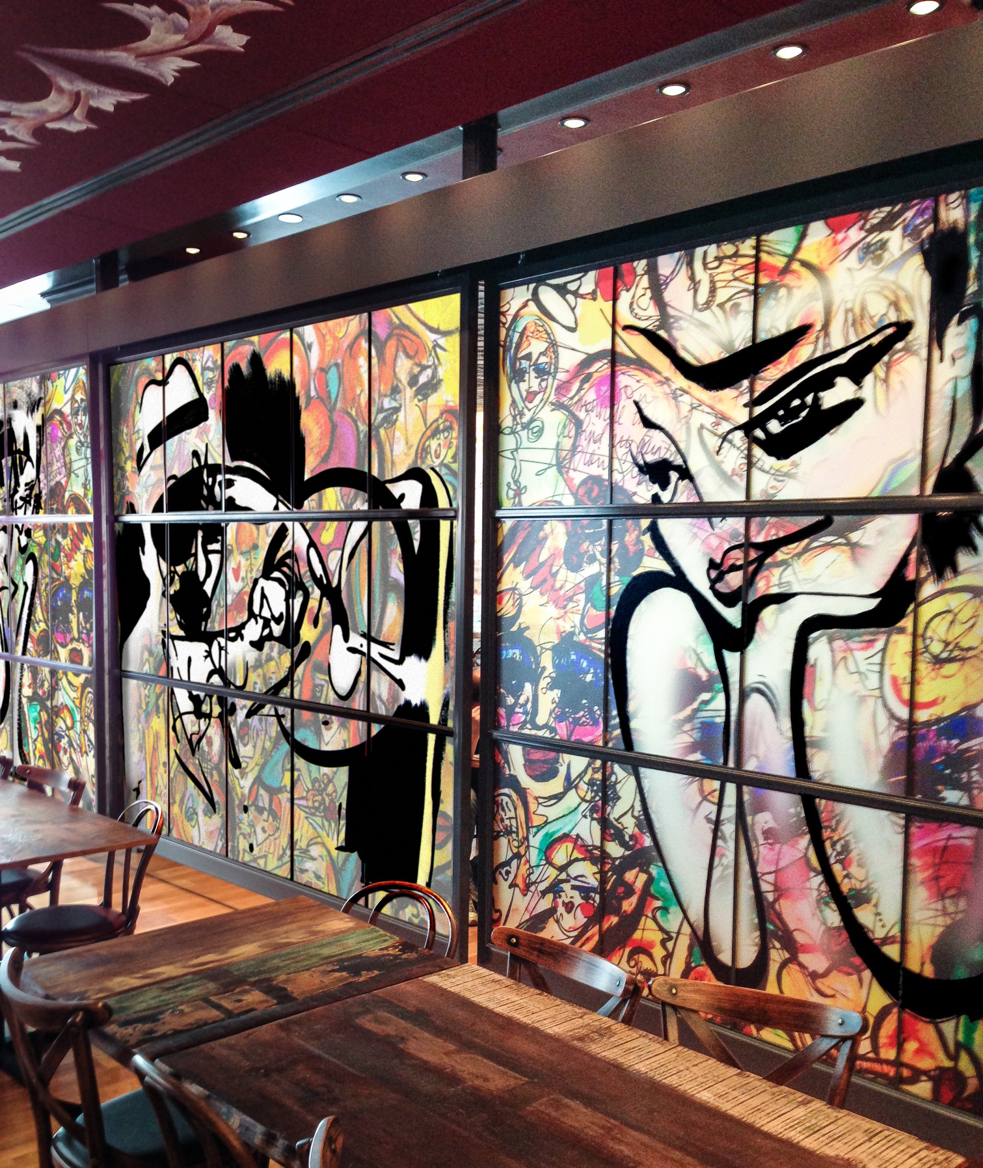 Glass Surfaces/Partition graphics | Dodge Chrome