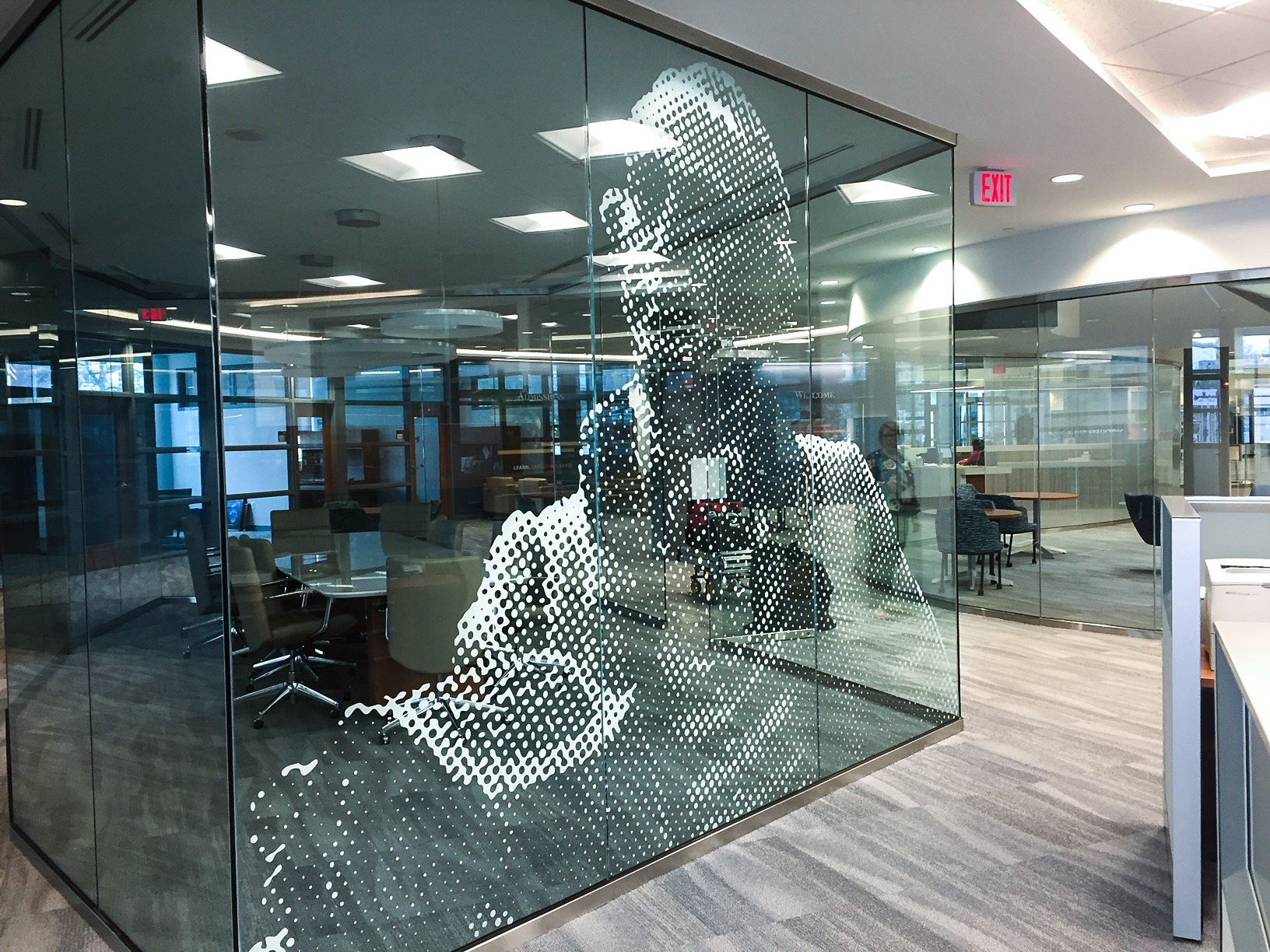 Glass Surfaces/Partition graphics | Dodge Chrome