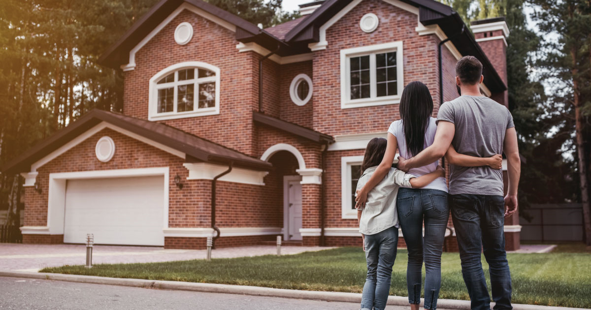 15 Signs You Are In The UPPER MIDDLE CLASS 15-signs-you-are-in-the-upper-middle-class