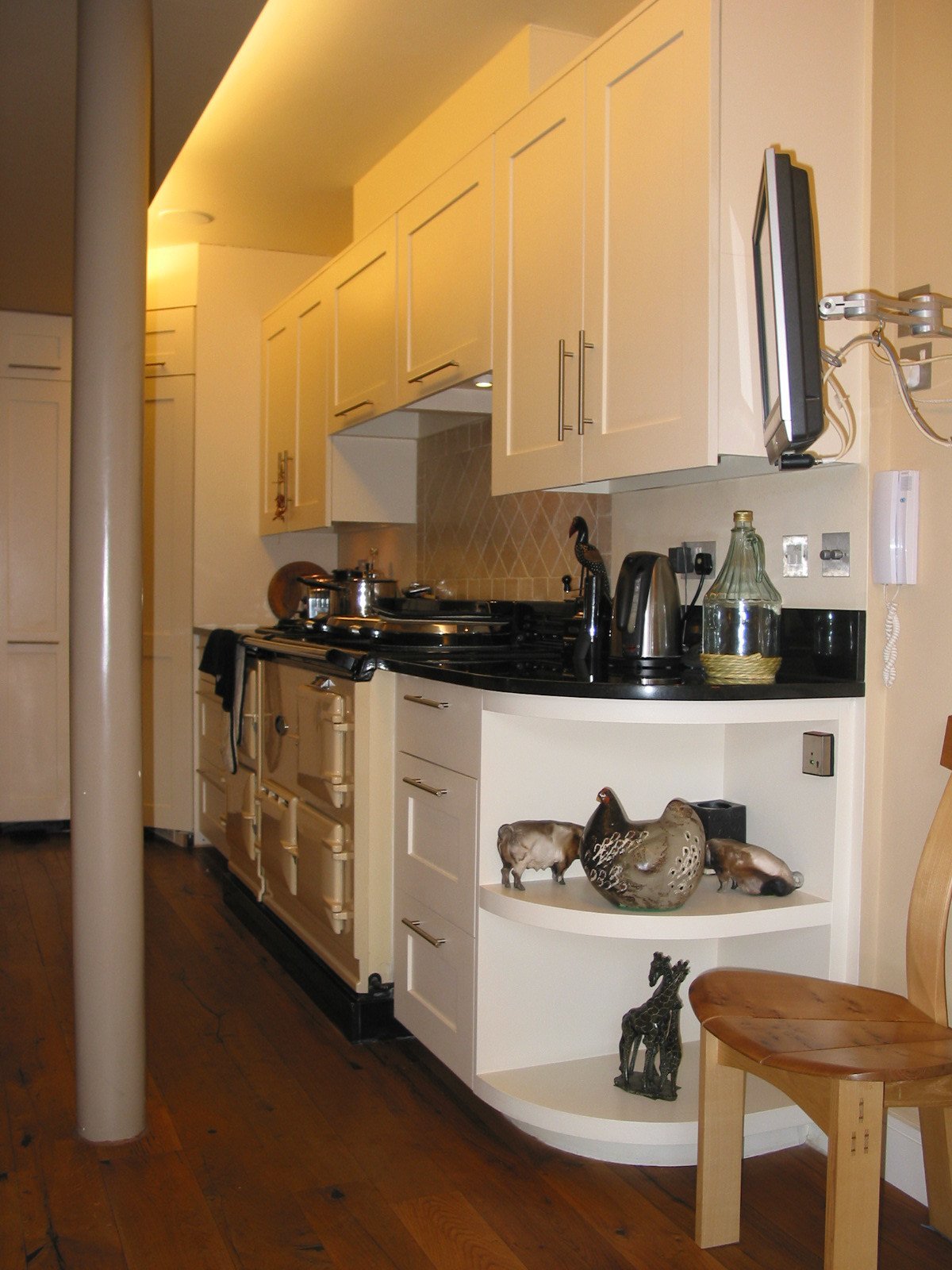 The Dovetail Joint | Portfolio | Bespoke Kitchens | Bespoke Furniture ...