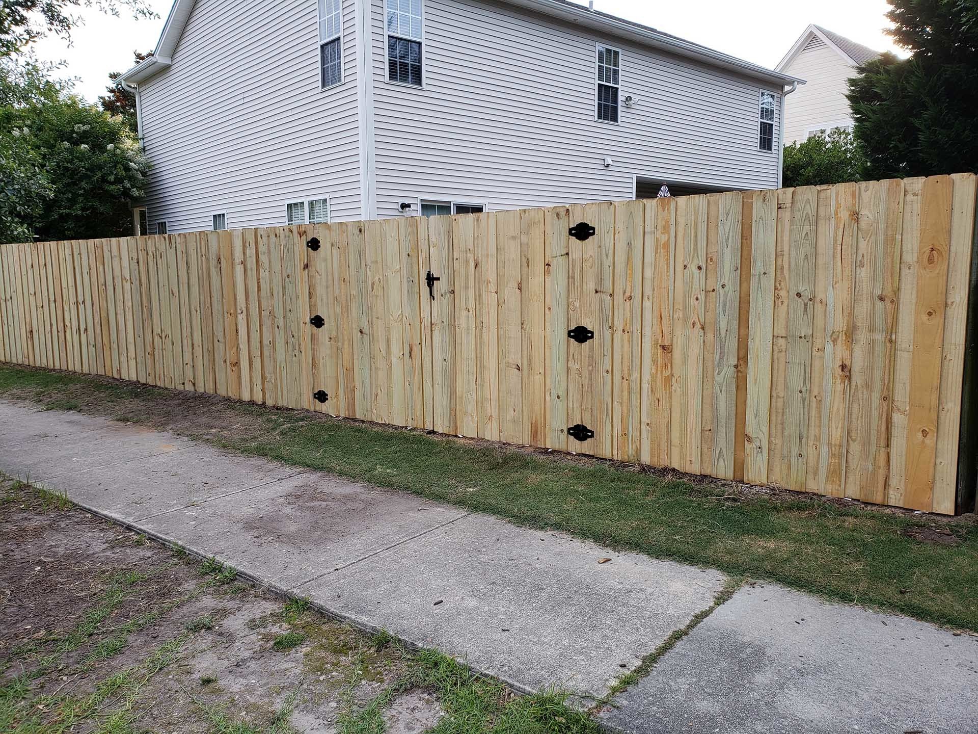 Residential Fences | Wilmington, NC | J&J Fence
