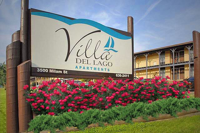 White Properties | Villa del Lago Property Details and Information