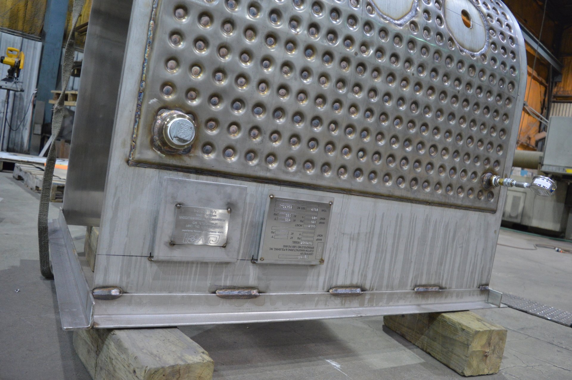 Custom Pressure Vessel Fabrication | Custom Pressure Vessels