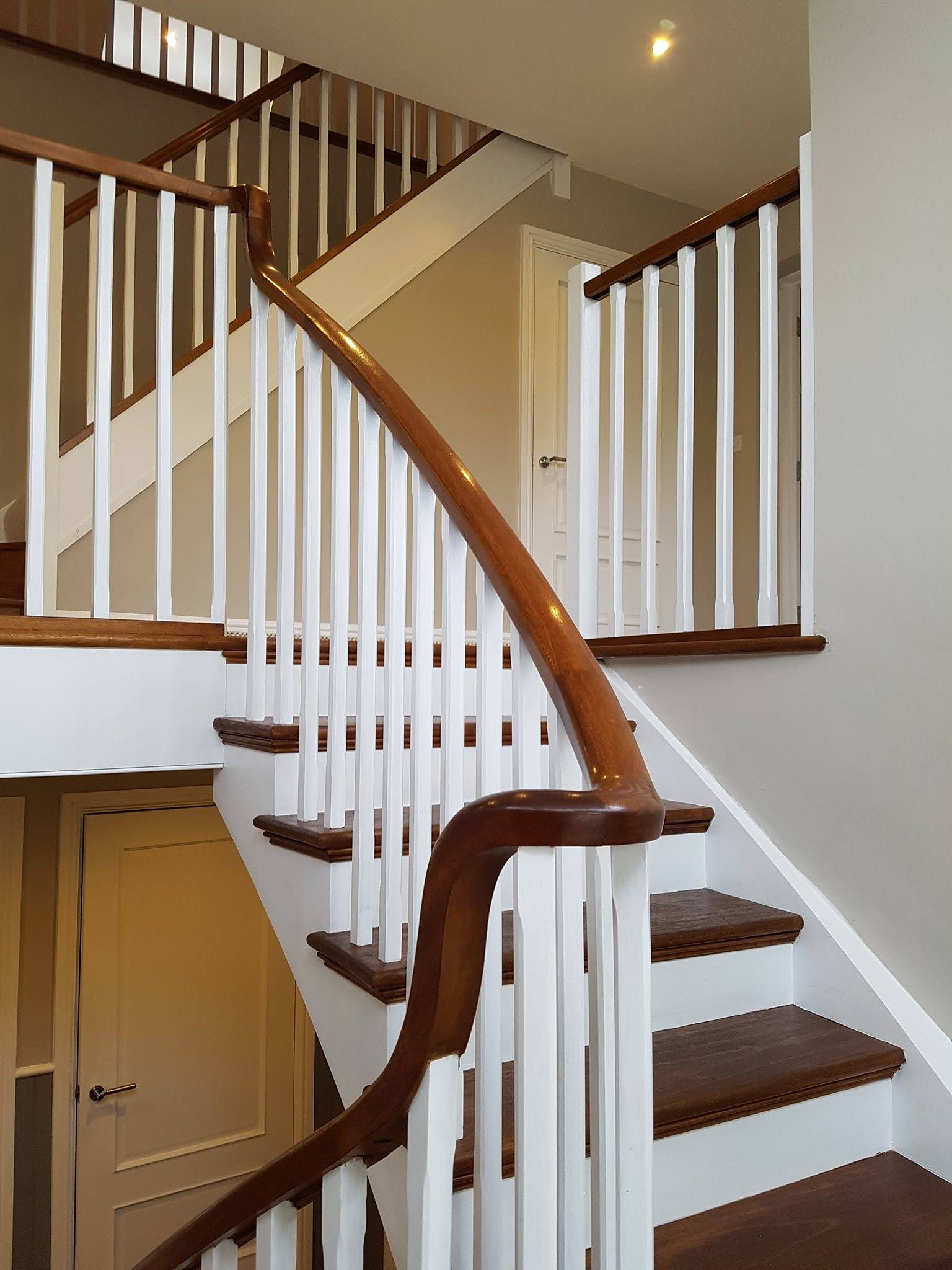 Staircase finishing specialists | Hampshire | Berkshire