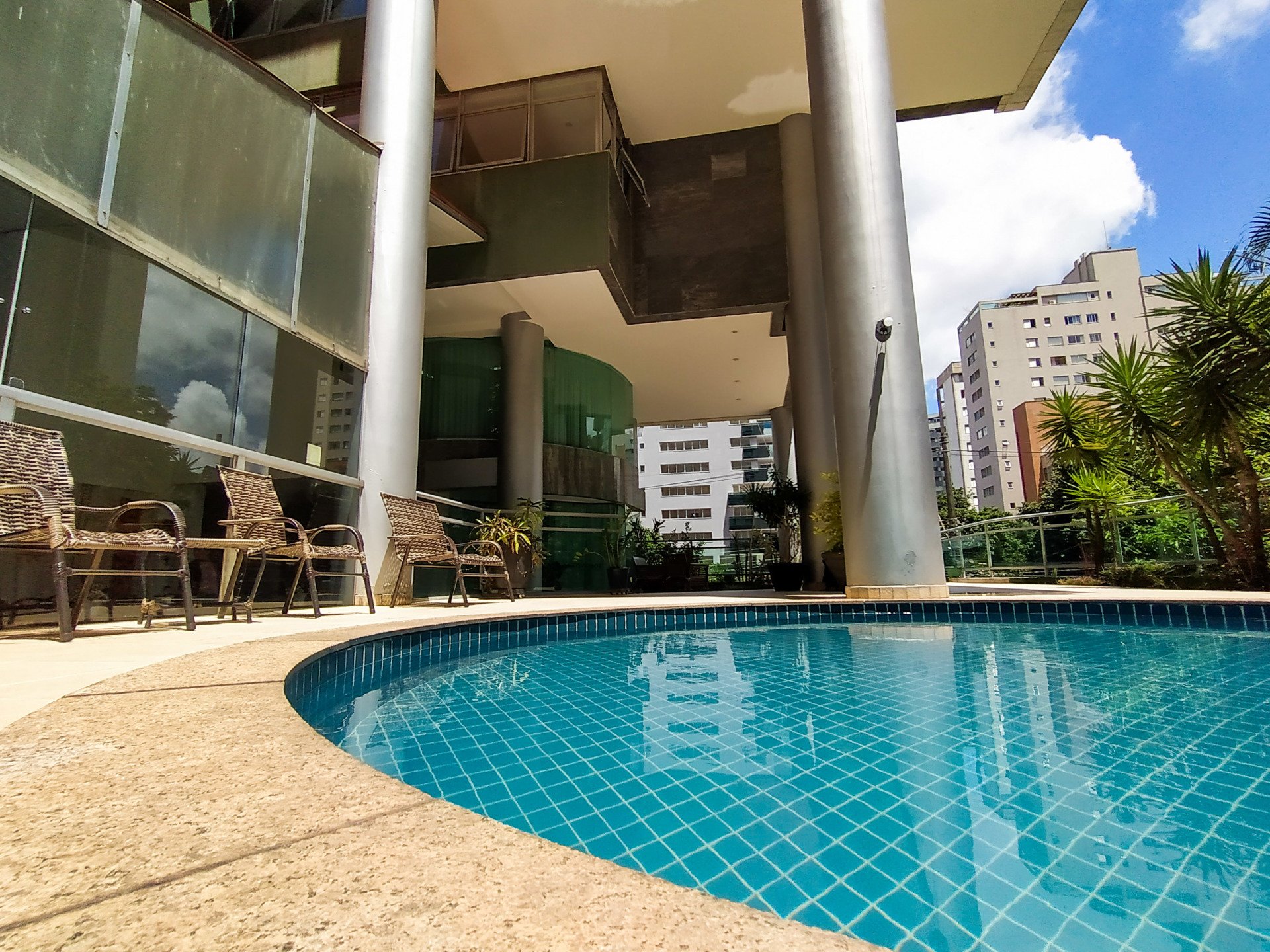 Savassi Village, completo para quem viaja a negócios ou a lazer.