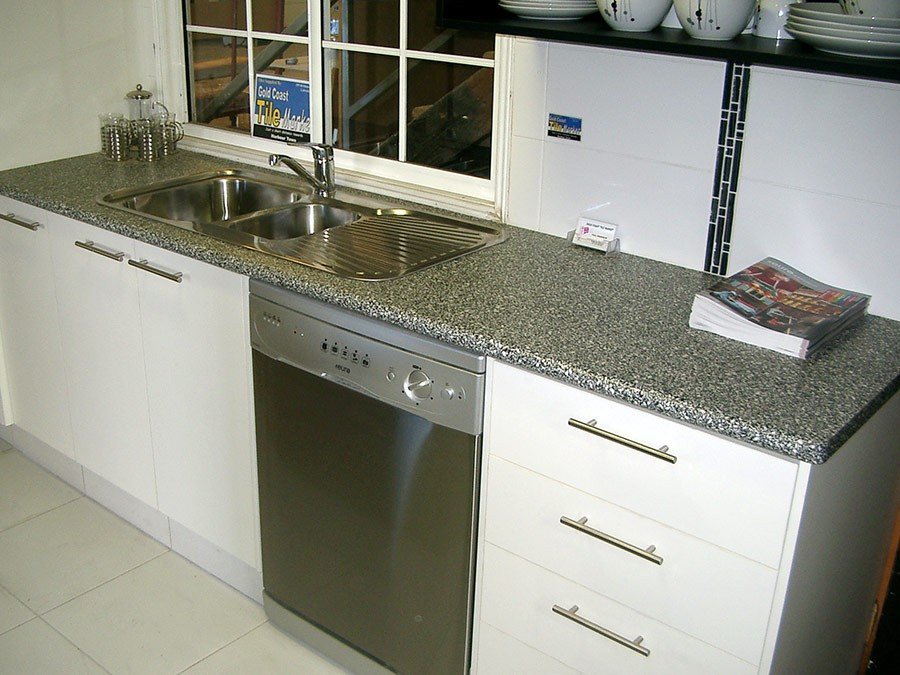 Kitchen & Bathroom Renovations | Kachel Kitchen design | Gold Coast