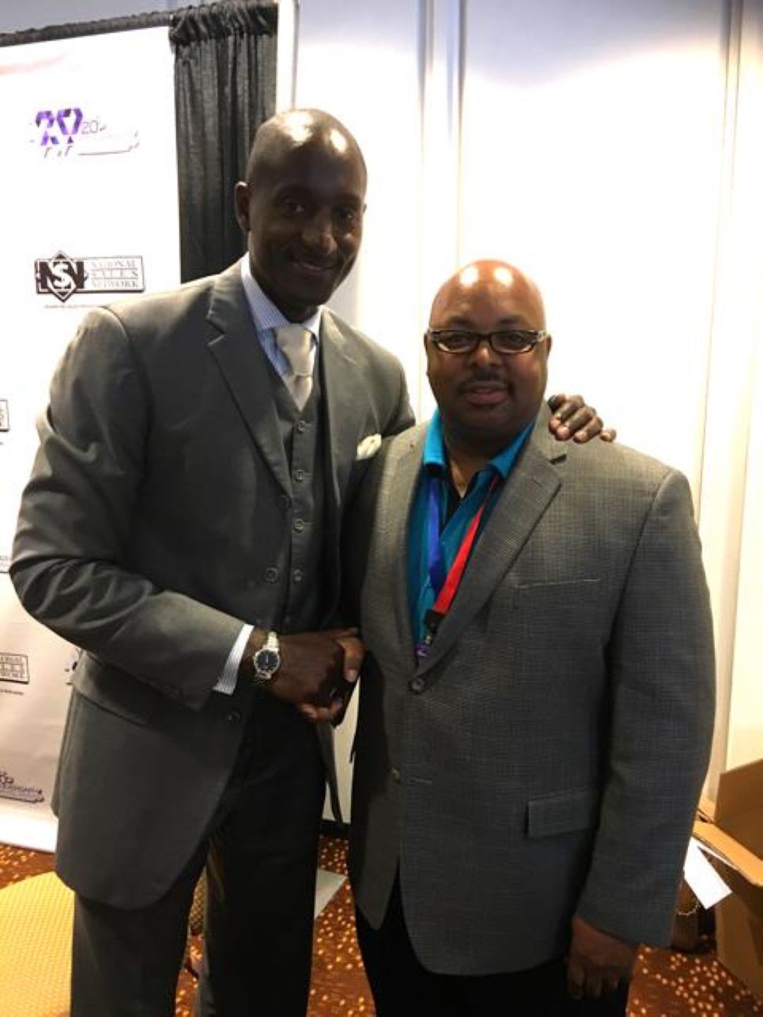 I GOT A CHANCE TO MEET RANDALL PINKETT TODAY. SHARP MINDS ALWAYS ...