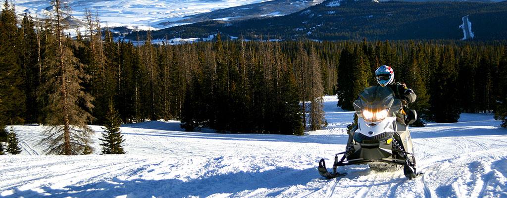 Welcome to High Mountain Snowmobile Tours | Rabbit Ears Pass