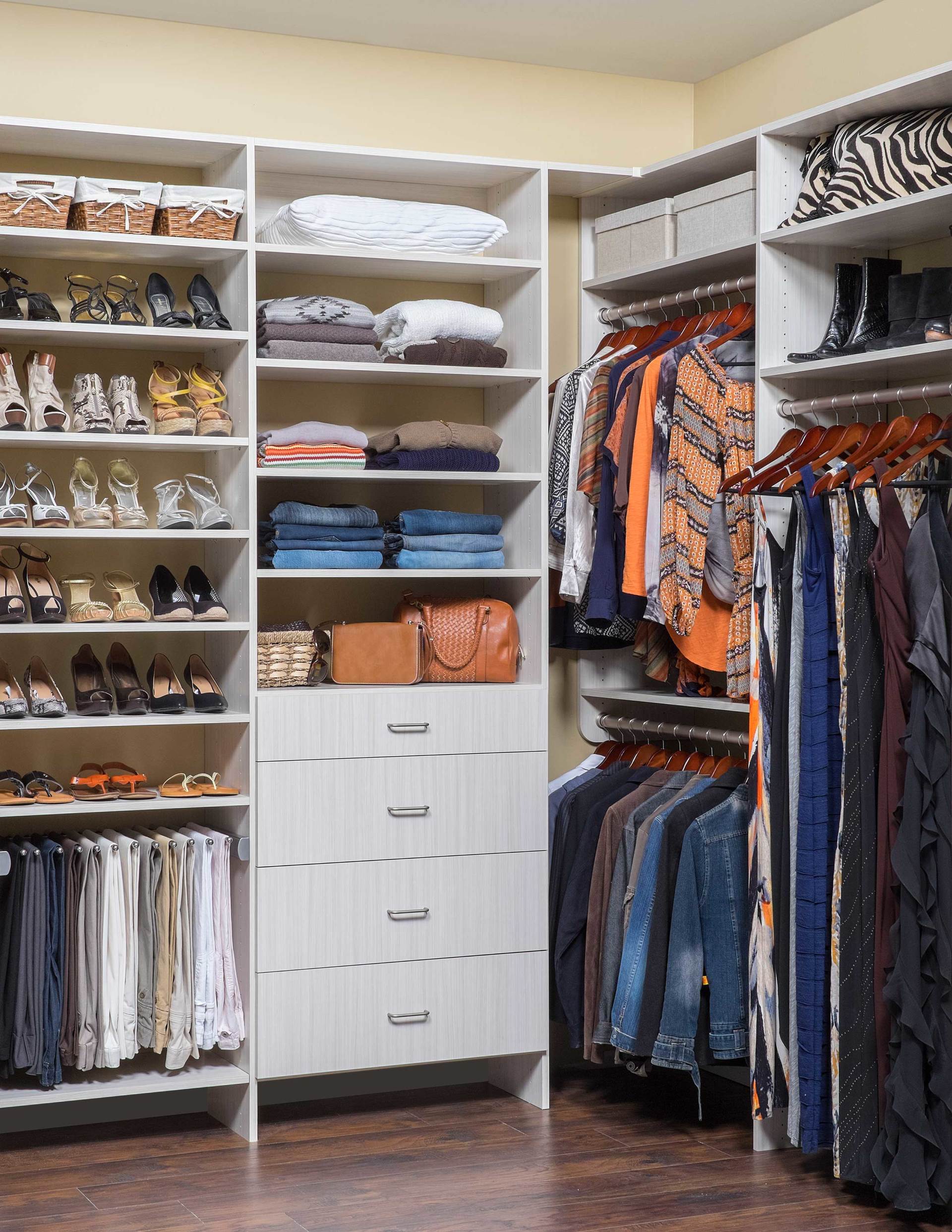 Walk-in Closets | Boerne, San Antonio, & New Braunfels, TX | Closet ...