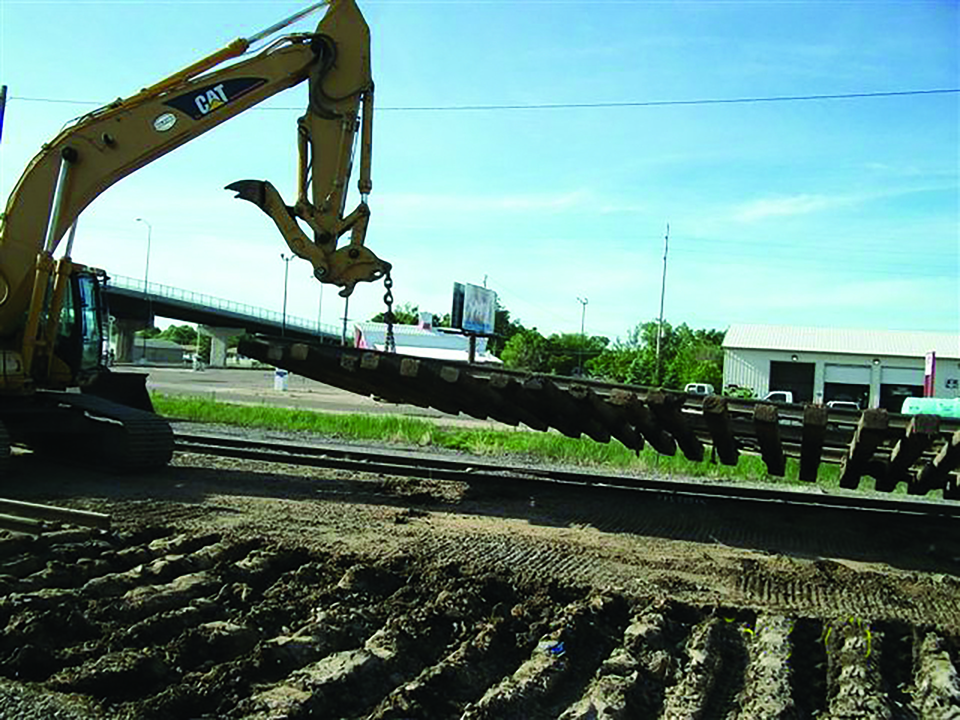 Projects | Engineering, Track Maintenance, & MOW - Hulcher Excavator ...