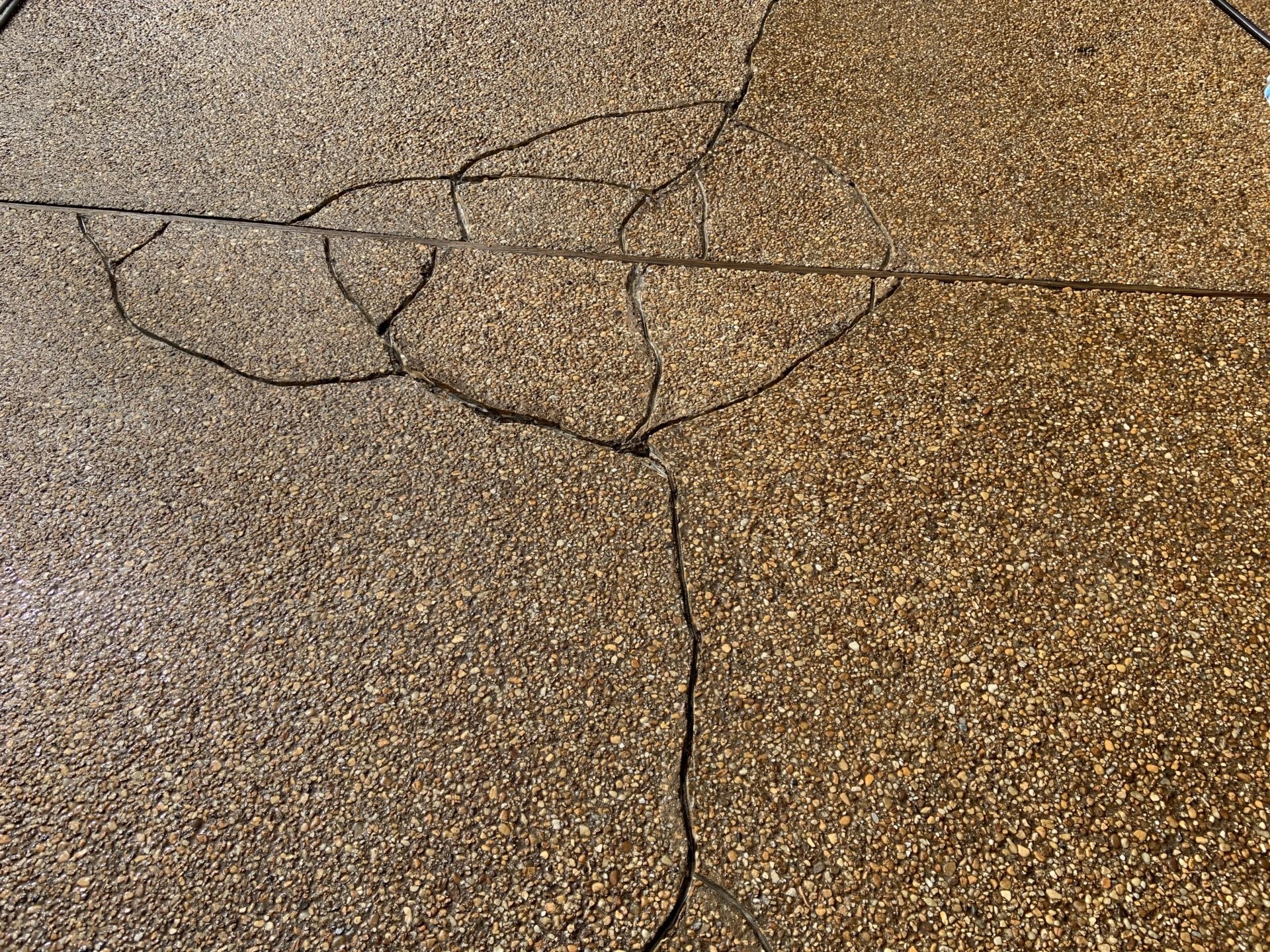 Exposed Aggregate Concrete Power Washing in Richmond, VA | Envirowash