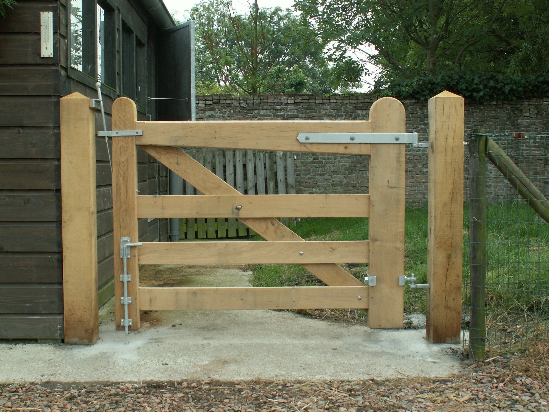 Chestnut wooden Robust gate | Woods Ambiance