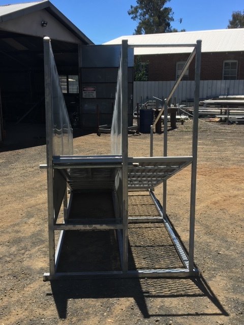 Sheep/Goat Equipment | Ballimore Welding