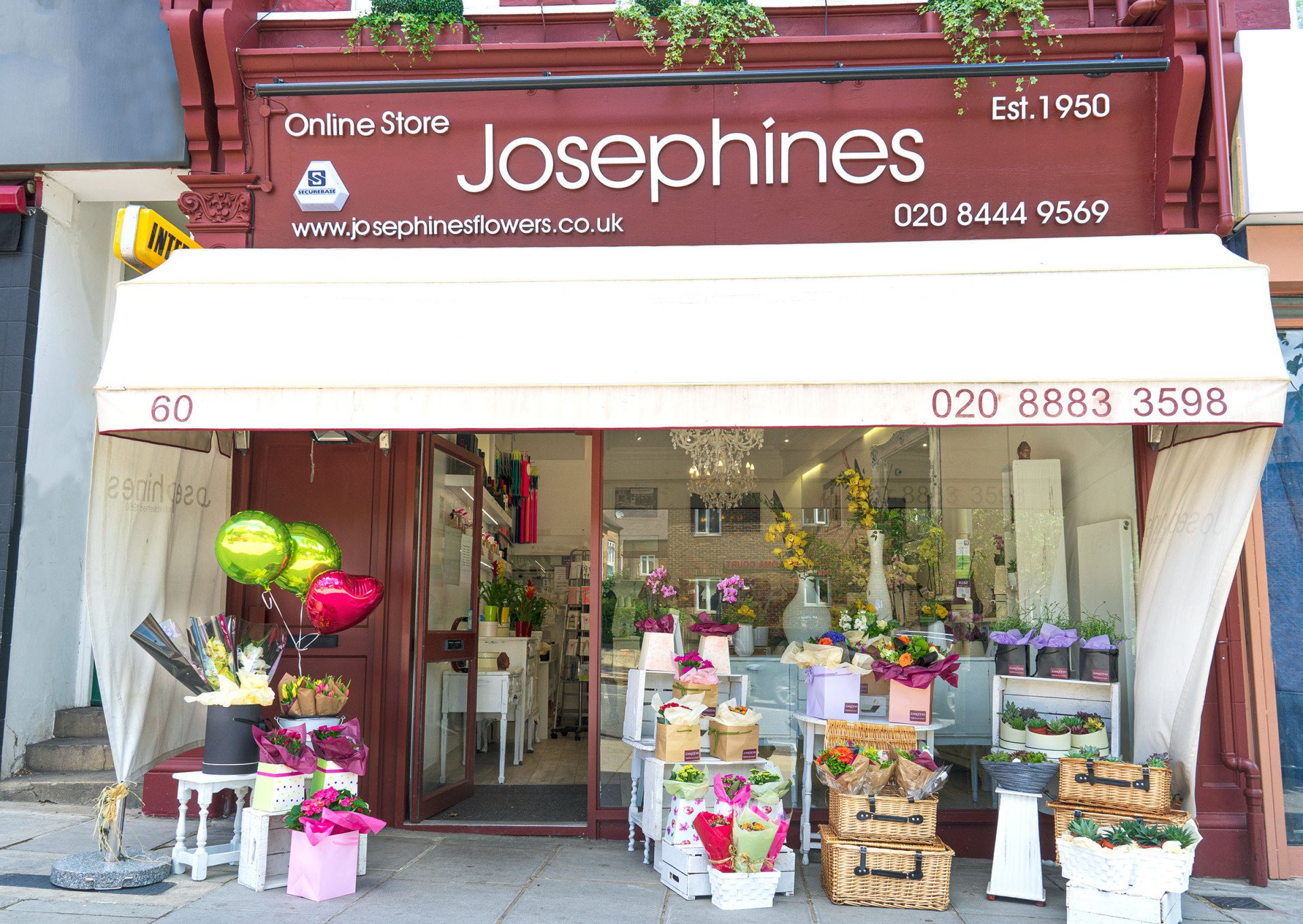 Josephines Flowers | About Us | Creative Floral Designs North London